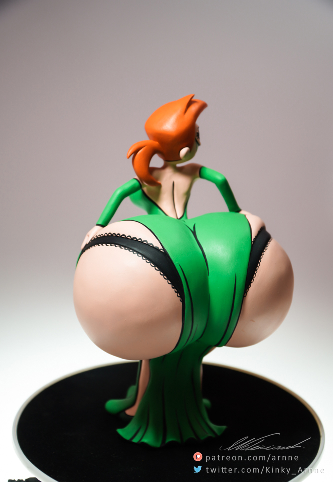 Secret Agent Miss Fortune and big booty vicky - Inflation Of Light