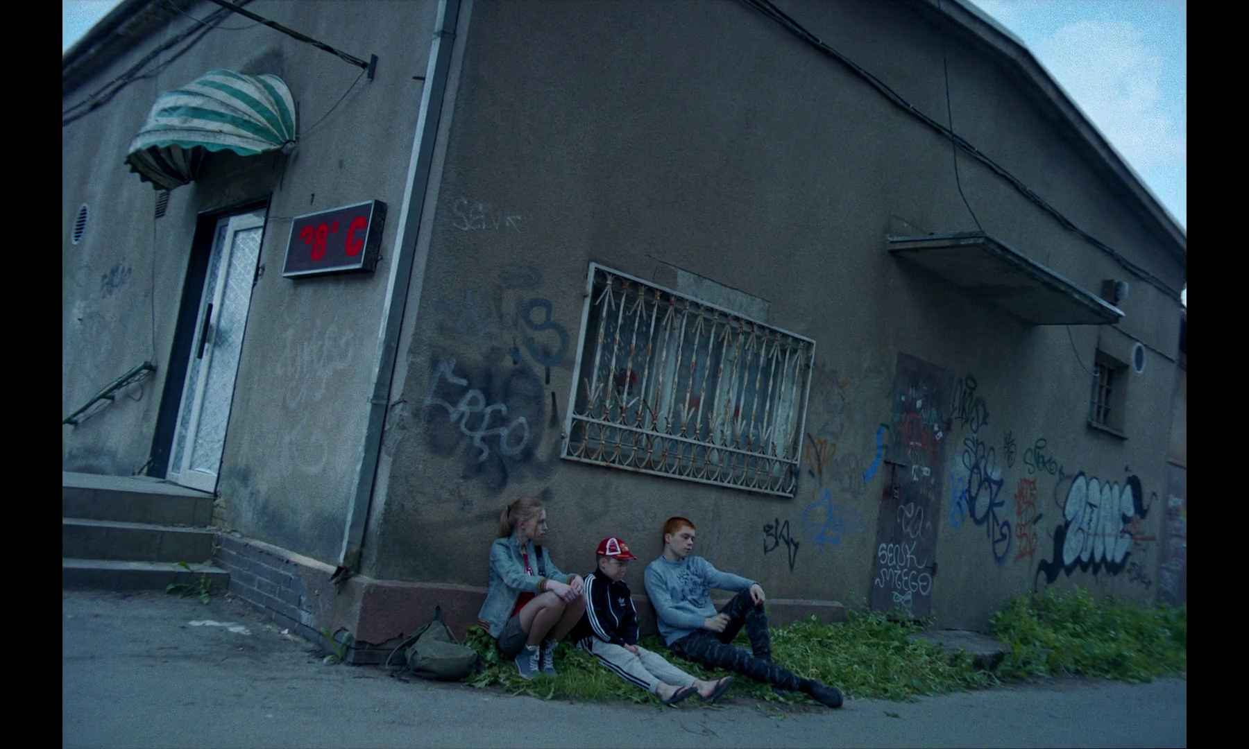 Токсичность / Akiplesa / Toxic (2024) WEB-DL [H.264/1080p] [MVO] :: NNM ...